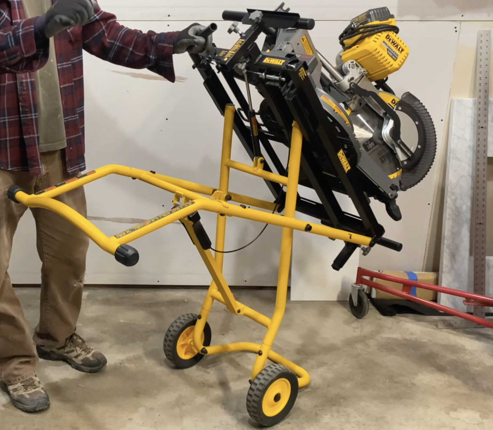 DeWalt Miter Saw Stands - ToolRev